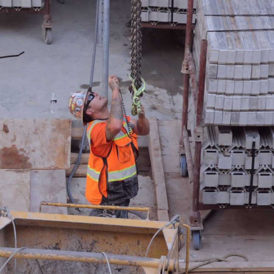 Signal Person Training (1.5-Hour) - Integrity Safety